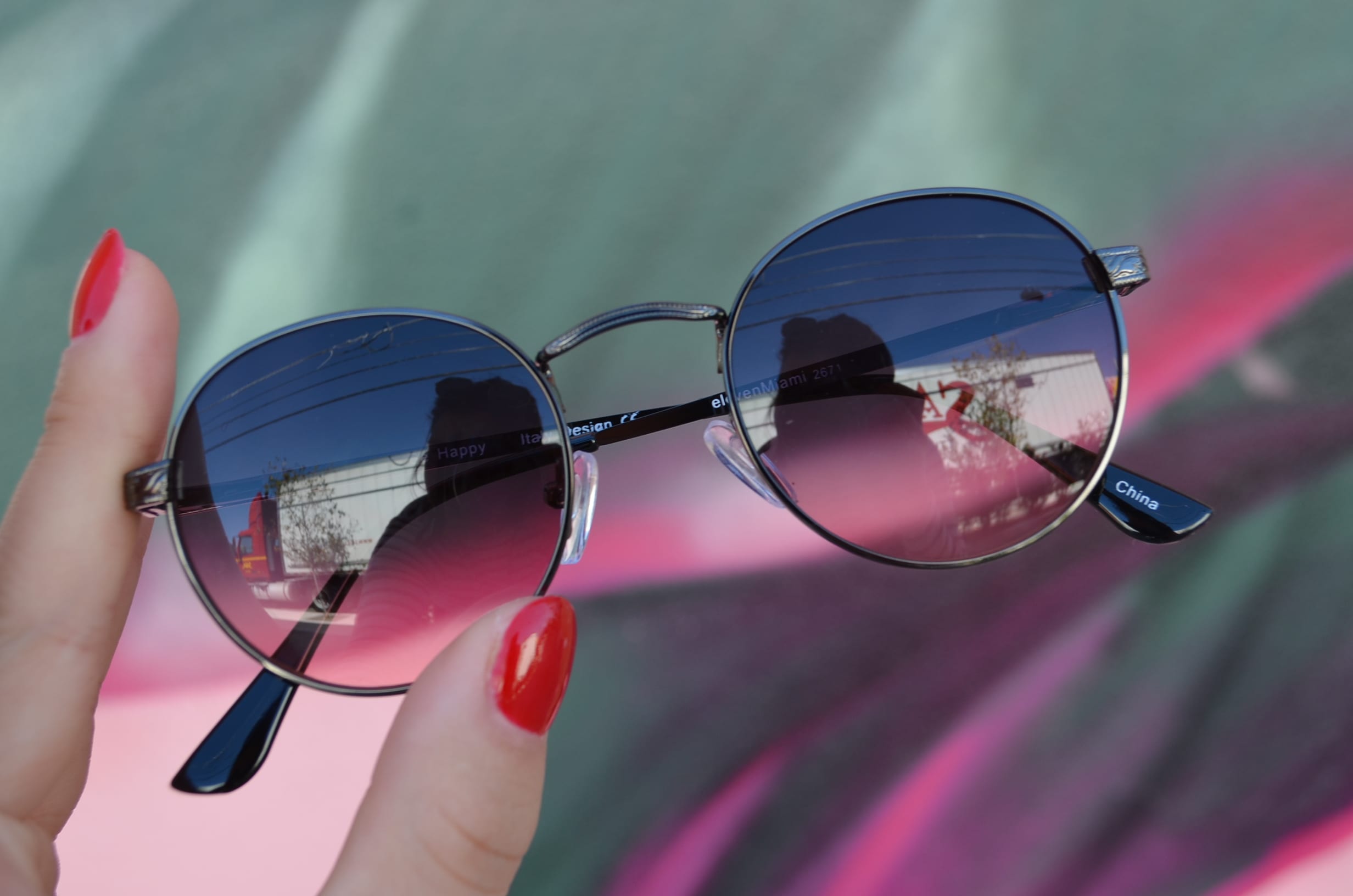 Floats Eye Wear | home